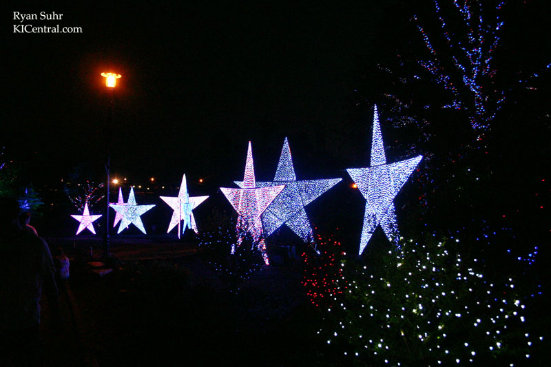 Snoopy’s Starlight Spectacular – Kings Island Central