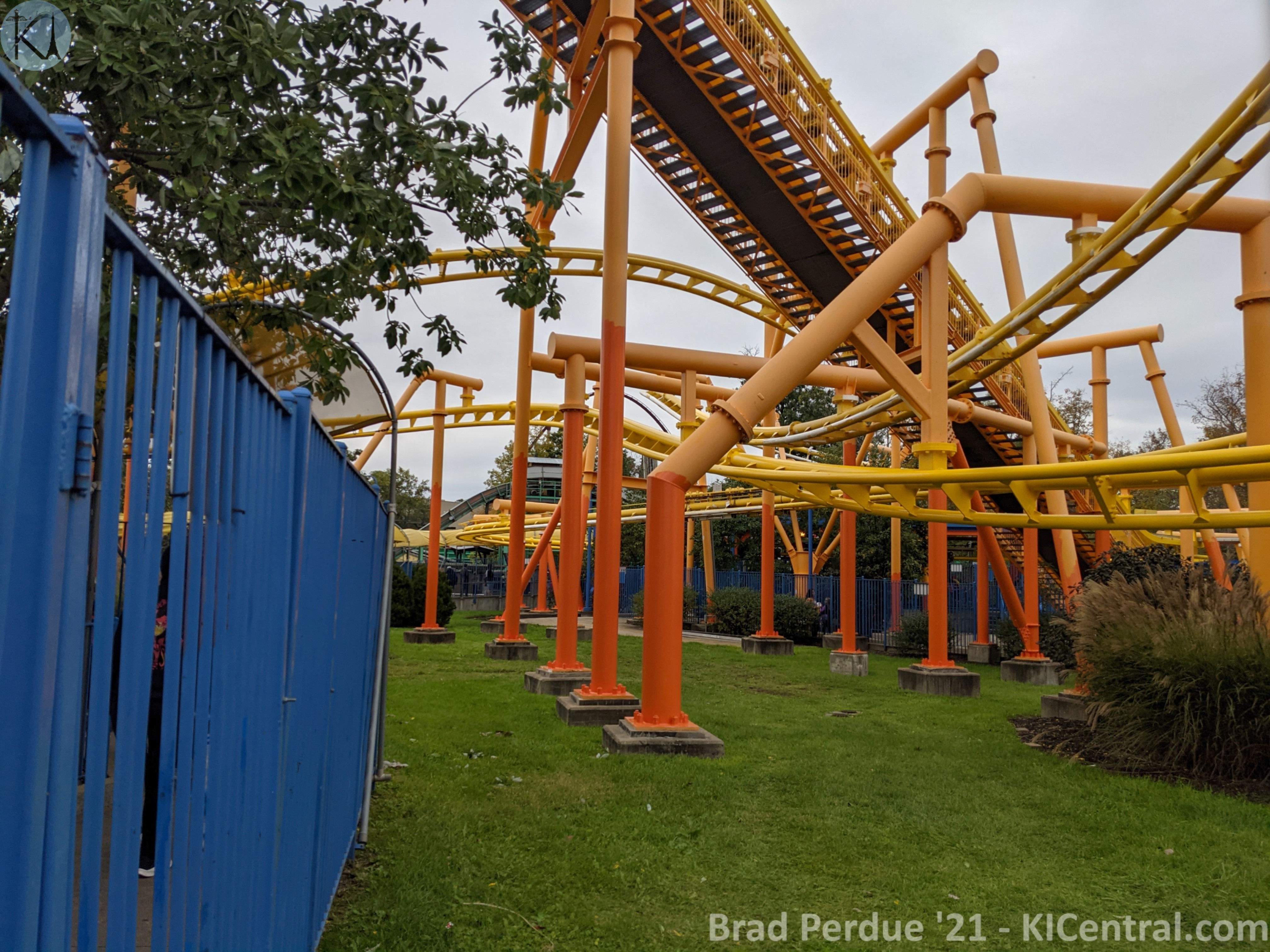 Flying Ace Aerial Chase Repaint 2021 – Kings Island Central