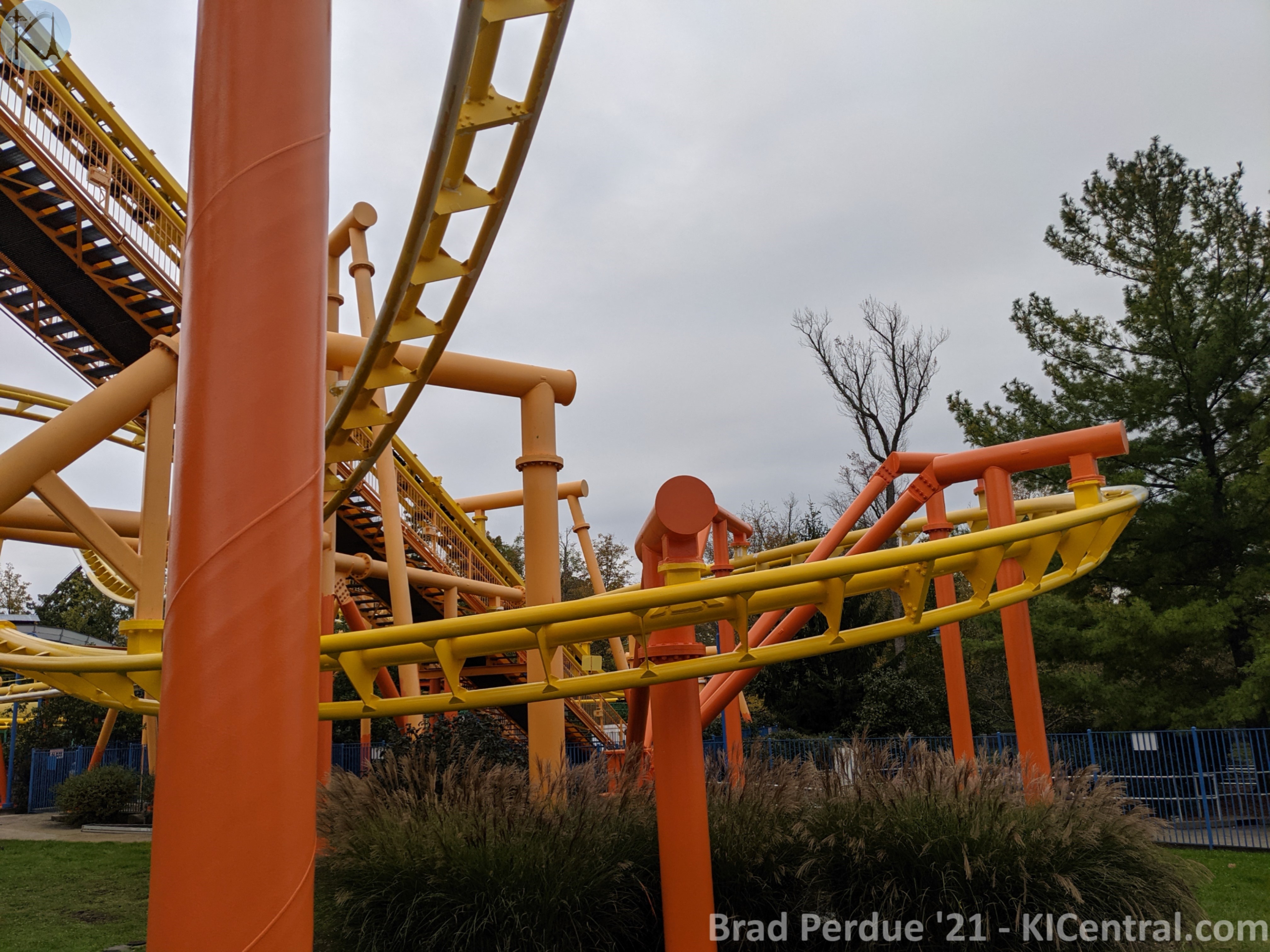 Flying Ace Aerial Chase Repaint 2021 – Kings Island Central
