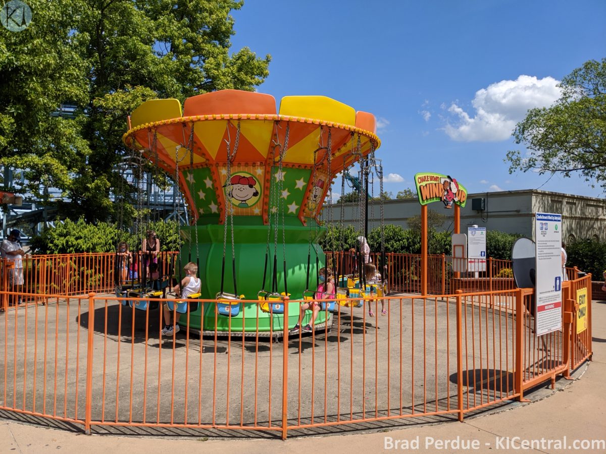 Planet Snoopy – Kings Island Central